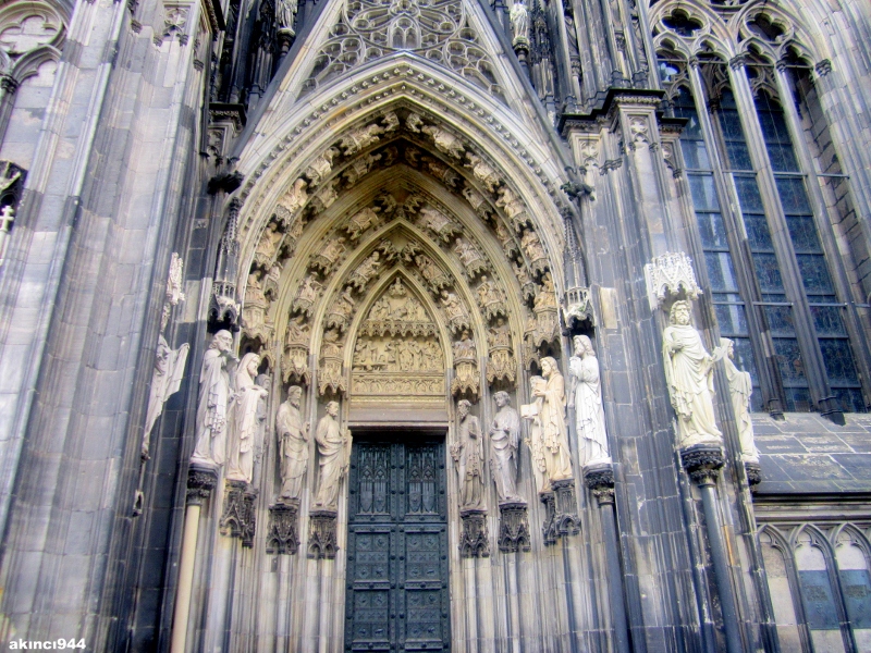 AKINCI 944 (Mehmet Akıncı) - Gotik Mimari Şaheserinden biri Köln Katedrali